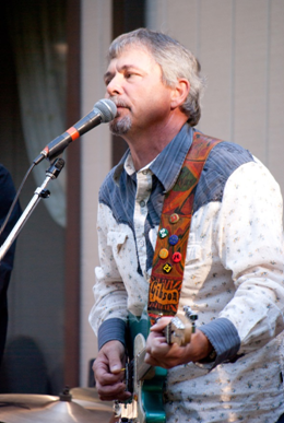 Ralph Thompson | Crossfire